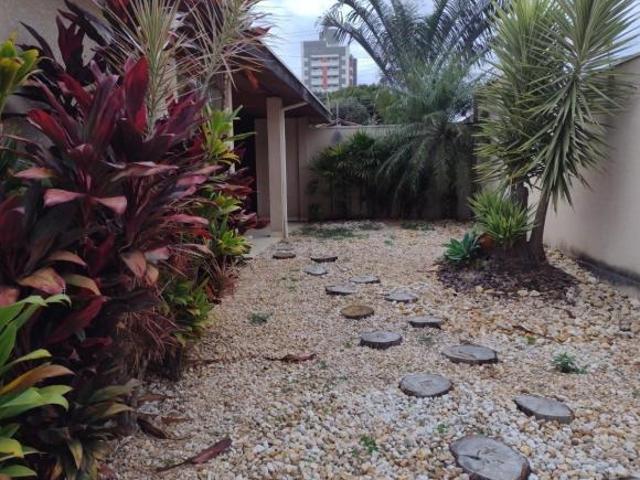 Casa para venda em Jardim Das Nações de 270.00m² com 4 Quartos, 1 Suite e 2 Garagens