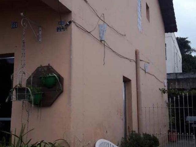Casa para venda em Jardim Deghi de 255.00m² com 5 Quartos, 1 Suite e 5 Garagens