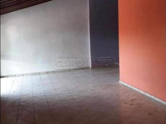 Casa para venda em Jardim Del Rei de 224.00m² com 2 Quartos, 1 Suite e 4 Garagens