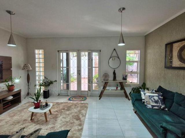 Casa para venda em Jardim Do Carmo de 145.00m² com 3 Quartos e 4 Garagens