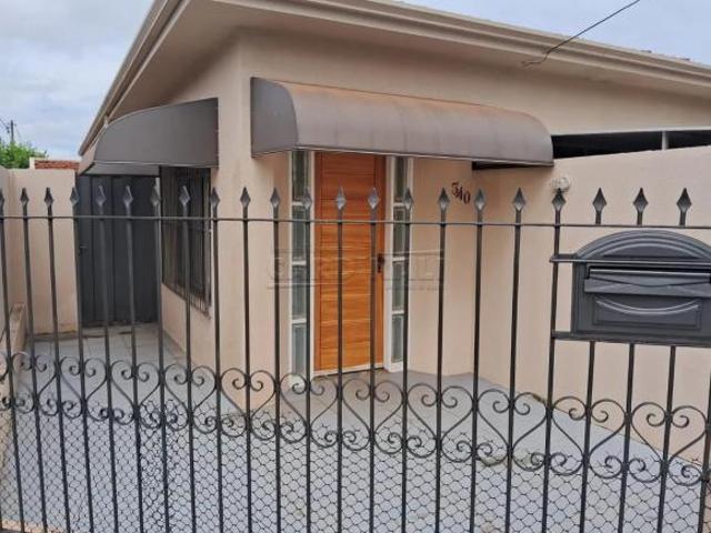 Casa para venda em Jardim Do Carmo de 204.00m² com 3 Quartos, 1 Suite e 3 Garagens