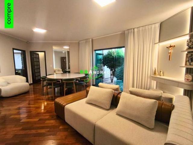 Casa para venda em Jardim Do Éden de 208.00m² com 3 Quartos, 1 Suite e 3 Garagens