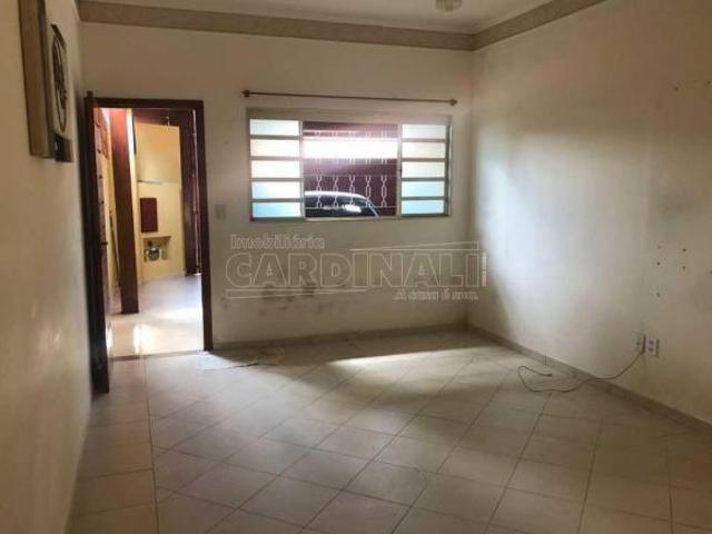 Casa para venda em Jardim Dona Francisca de 120.00m² com 2 Quartos e 2 Garagens