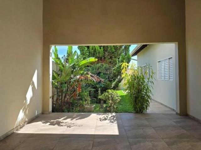 Casa para venda em Jardim Dona Nicota De Barros de 136.00m² com 3 Quartos, 11 Suites e 2 Garagens