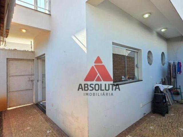 Casa para venda em Jardim Dona Regina de 173.00m² com 3 Quartos e 1 Suite