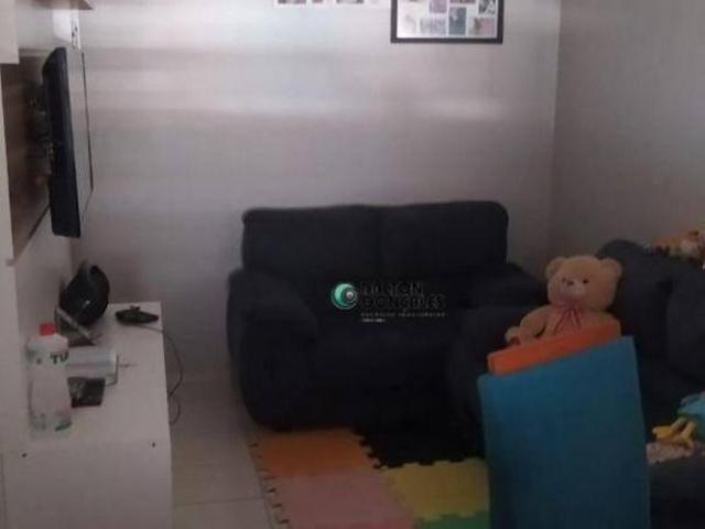 Casa para venda em Jardim Dos Colibris de 60.00m² com 2 Quartos e 2 Garagens