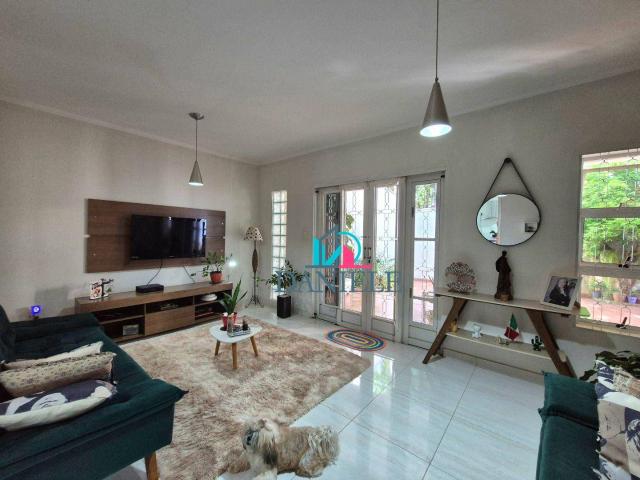 Casa para venda em Jardim Dos Ipês em Araraquara São Paulo de 145.00m² com 3 Quartos e 4 Garagens