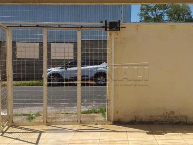 Casa para venda em Jardim Dos Oitis de 128.00m² com 2 Quartos, 1 Suite e 2 Garagens