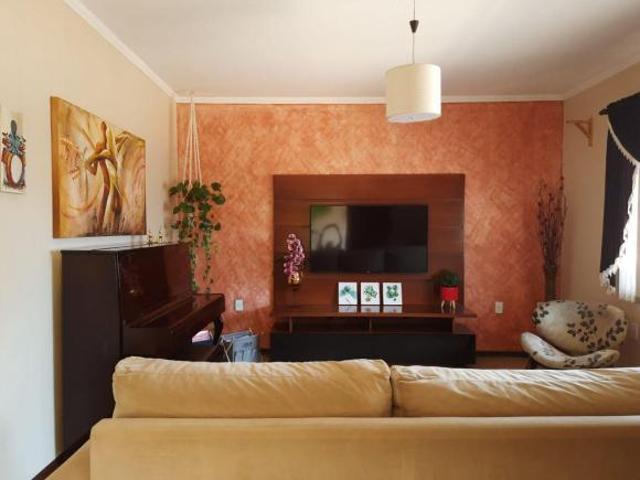 Casa para venda em Jardim Europa vila Xavier de 134.00m² com 2 Quartos, 1 Suite e 4 Garagens
