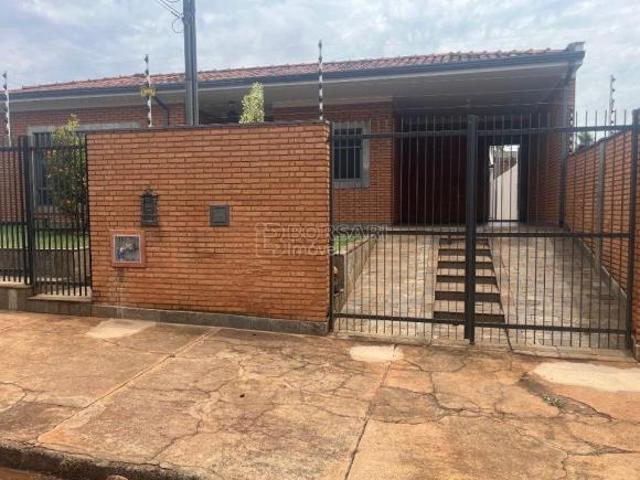 Casa para venda em Jardim Europa vila Xavier de 224.00m² com 3 Quartos, 1 Suite e 1 Garagem