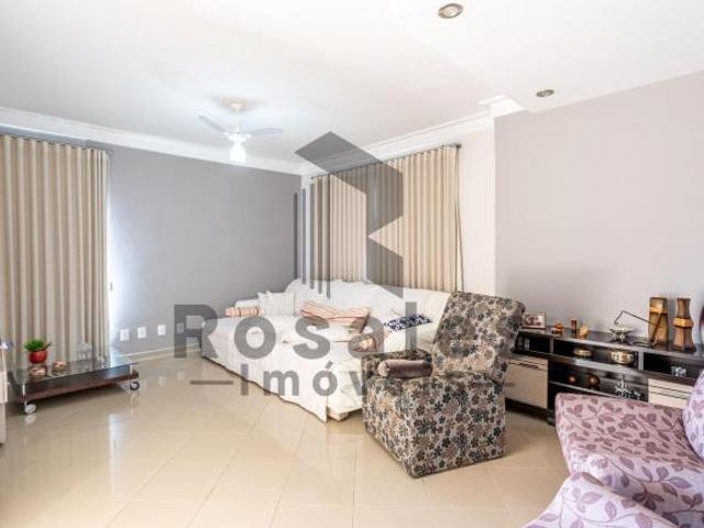 Casa para venda em Jardim Europa de 403.00m² com 4 Quartos, 4 Suites e 2 Garagens
