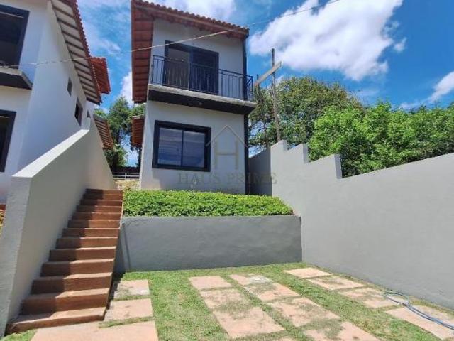 Casa para venda em Jardim Europa de 99.00m² com 3 Quartos, 1 Suite e 2 Garagens