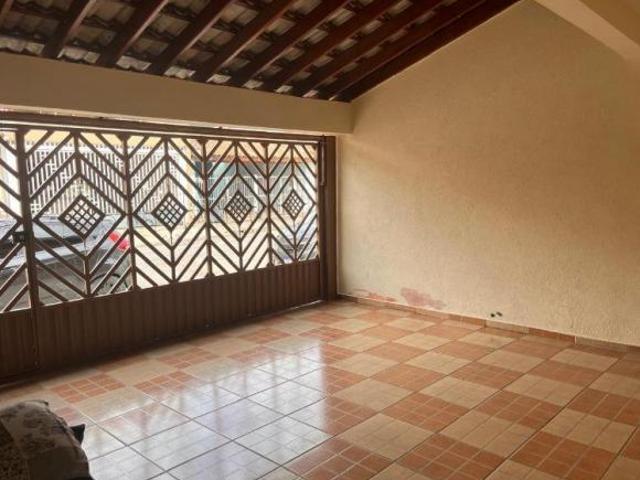 Casa para venda em Jardim Europa de 110.00m² com 3 Quartos, 1 Suite e 2 Garagens