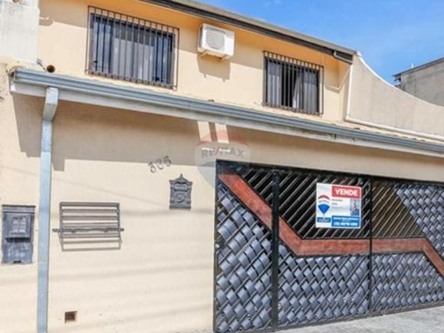 Casa para venda em Jardim Europa de 233.00m² com 4 Quartos, 2 Suites e 2 Garagens