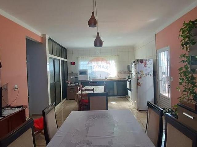 Casa para venda em Jardim Europa de 336.00m² com 4 Quartos, 1 Suite e 5 Garagens