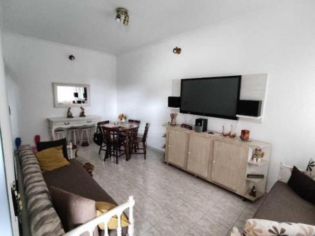 Casa para venda em Jardim Eliana de 99.00m² com 2 Quartos e 1 Garagem