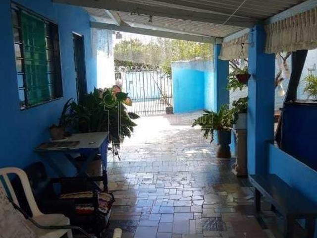 Casa para venda em Jardim Eliana de 165.00m² com 1 Quarto e 3 Garagens