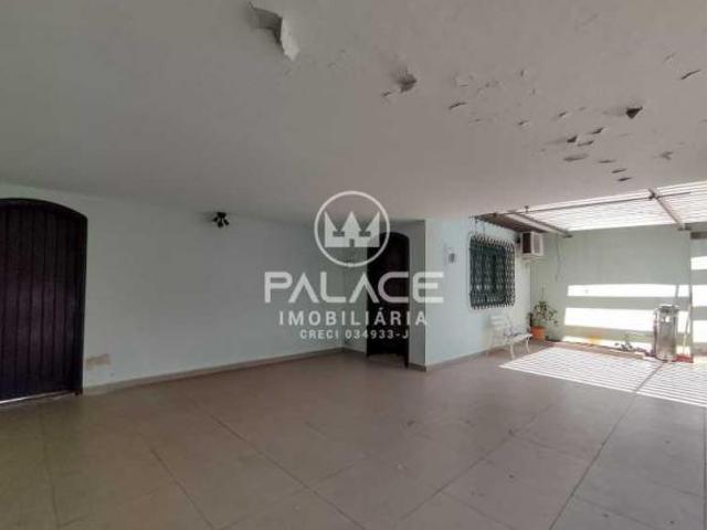 Casa para venda em Jardim Elite de 178.00m² com 1 Quarto, 2 Suites e 3 Garagens