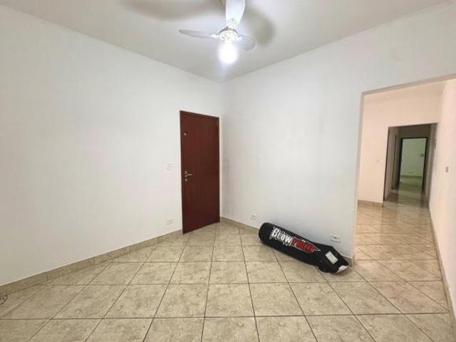Casa para venda em Jardim Eloyna de 115.00m² com 2 Quartos e 2 Garagens
