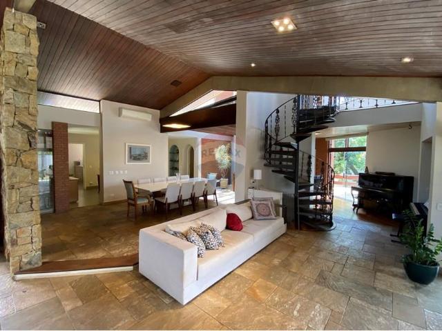 Casa para venda em Jardim Eltonville em Sorocaba São Paulo de 662.00m² com 3 Quartos, 3 Suítes e 4 Garagens