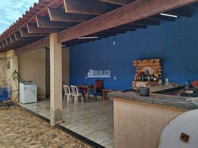 Casa para venda em Jardim Elza Amuí I, Uberaba