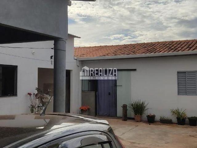 Casa para venda em Jardim Elza Amuí I, Uberaba