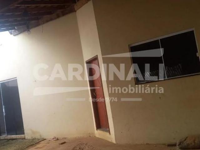 Casa para venda em Jardim Embaré de 85.00m² com 2 Quartos e 2 Garagens