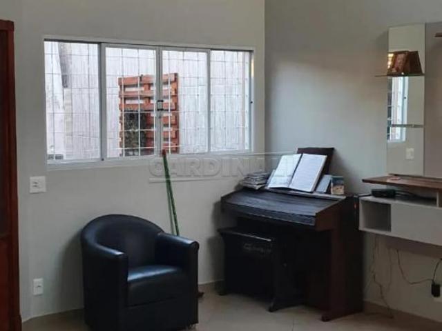 Casa para venda em Jardim Embaré de 180.00m² com 3 Quartos, 1 Suite e 4 Garagens