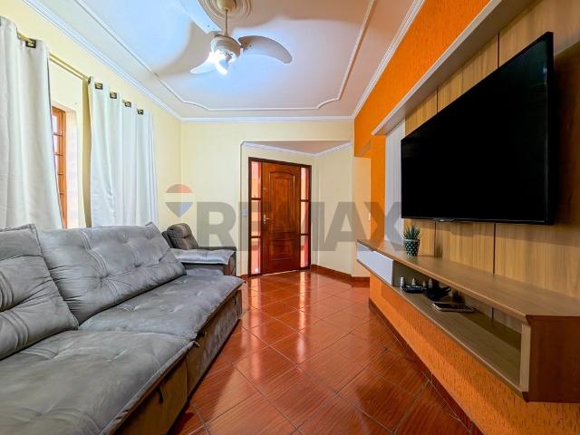 Casa para venda em Jardim Eroísi em Leme São Paulo de 133.00m² com 3 Quartos e 3 Garagens