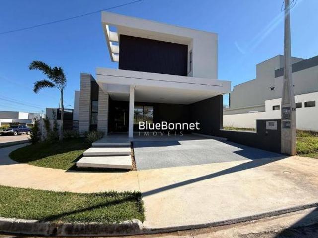 Casa para venda em Jardim Ermida I de 264.00m² com 4 Quartos, 4 Suites e 6 Garagens
