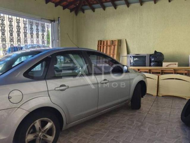 Casa para venda em Jardim Ermida Ii de 309.00m² com 2 Quartos, 1 Suite e 3 Garagens