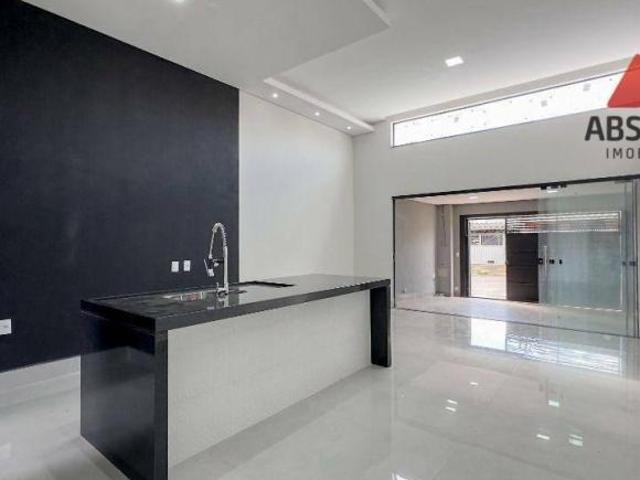 Casa para venda em Jardim Esmeralda de 112.00m² com 3 Quartos, 1 Suite e 2 Garagens
