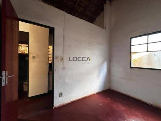 Casa para venda em Jardim Esplanada de 80.00m² com 3 Quartos e 2 Garagens