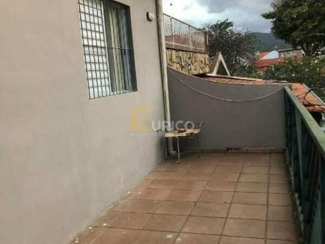Casa para venda em Jardim Esplanada de 250.00m² com 3 Quartos, 1 Suite e 2 Garagens