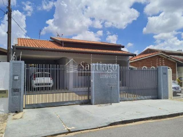 Casa para venda em Jardim Estoril de 105.00m² com 3 Quartos, 1 Suite e 3 Garagens