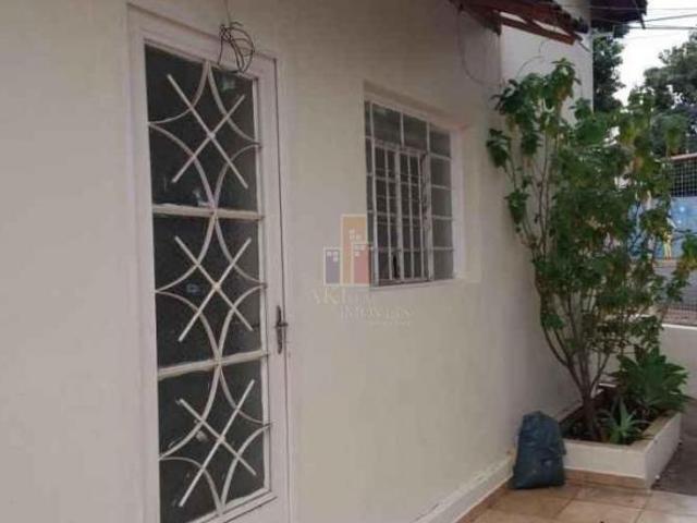 Casa para venda em Jardim Estoril de 176.00m² com 3 Quartos, 1 Suite e 2 Garagens
