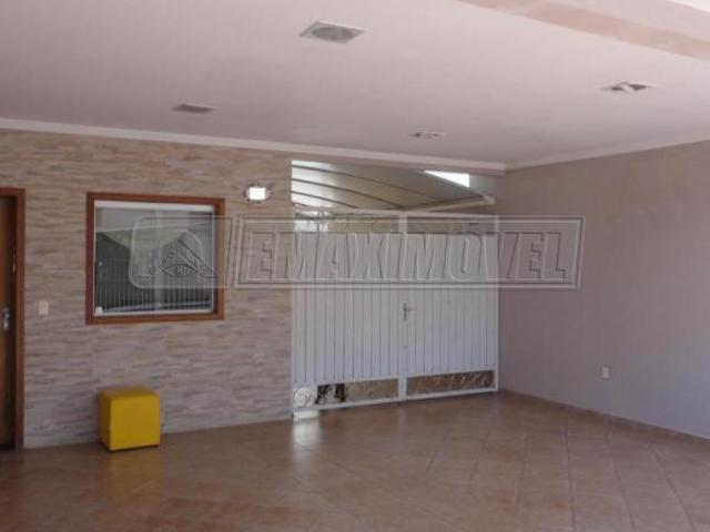 Casa para venda em Jardim Faculdade de 200.00m² com 4 Quartos, 4 Suites e 3 Garagens