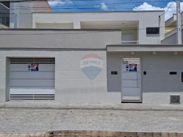 Casa para venda em Jardim Figueira de 214.80m² com 3 Quartos, 1 Suite e 2 Garagens