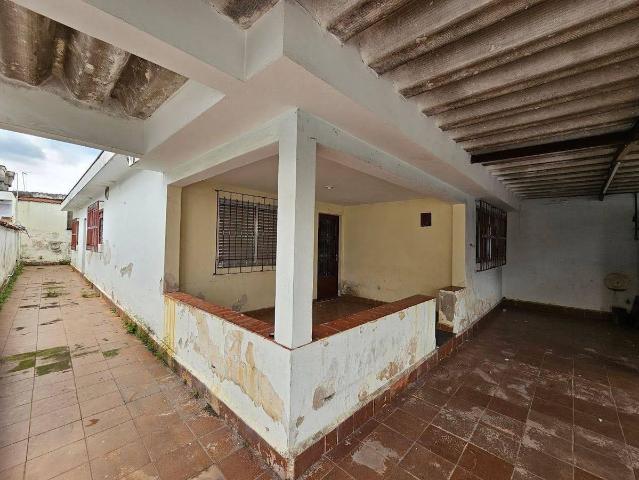 Casa para venda em Jardim Flor Do Campo em Guarulhos São Paulo de 200.00m² com 5 Quartos, 1 Suíte e 3 Garagens