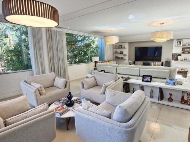 Casa para venda em Jardim Floresta com 4 quartos, sendo 4 suítes, 617m²