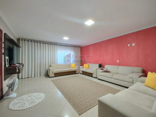 Casa para venda em Jardim Florestal em Jundiaí São Paulo de 238.00m² com 4 Quartos, 1 Suíte e 3 Garagens