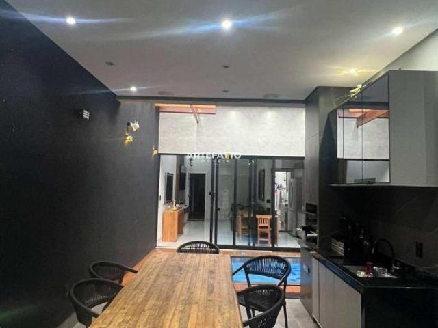 Casa para venda em Jardim Flórida de 120.00m² com 3 Quartos, 1 Suite e 2 Garagens