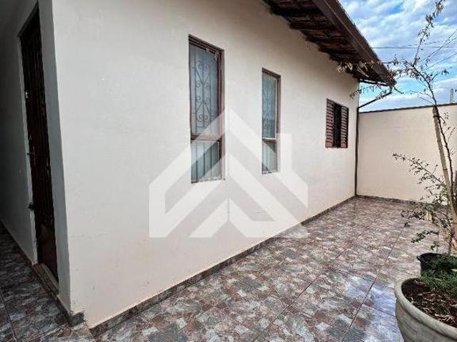 Casa para venda em Jardim Guanabara Ii de 188.00m² com 4 Quartos, 1 Suite e 1 Garagem