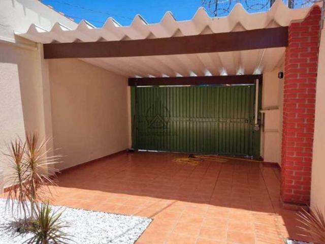 Casa para venda em Jardim Gurilândia de 100.00m² com 2 Quartos, 1 Suite e 2 Garagens