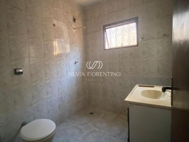 Casa para venda em Jardim Gurilândia de 150.00m² com 3 Quartos, 1 Suite e 2 Garagens