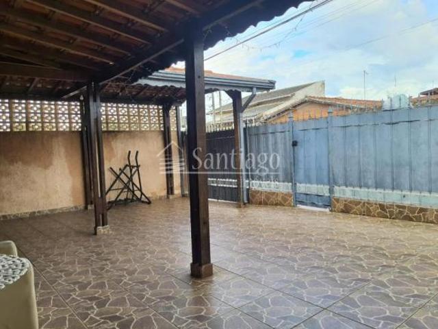 Casa para venda em Jardim García de 99.00m² com 2 Quartos e 2 Garagens