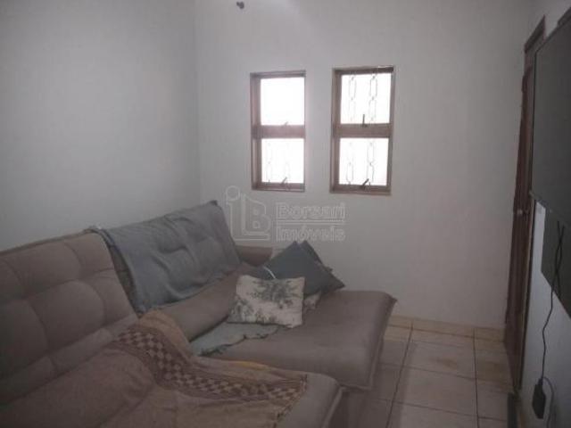 Casa para venda em Jardim Gardênias de 136.00m² com 2 Quartos e 2 Garagens