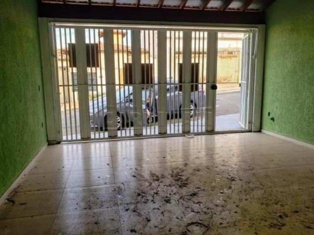 Casa para venda em Jardim Gibertoni de 102.00m² com 2 Quartos, 1 Suite e 2 Garagens