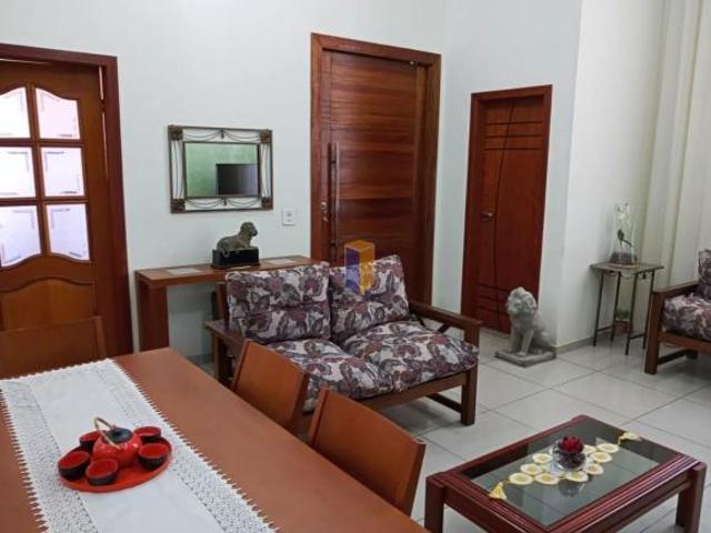 Casa para venda em Jardim Golden Park Residencial de 164.00m² com 4 Quartos, 2 Suites e 4 Garagens
