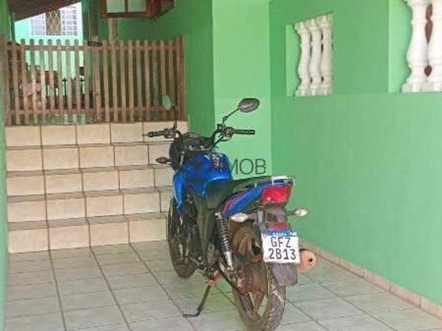 Casa para venda em Jardim Hedy de 120.00m² com 3 Quartos, 1 Suite e 2 Garagens